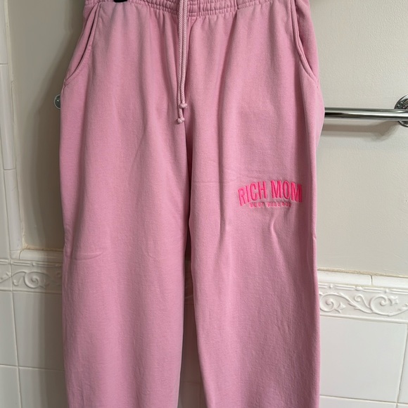 Tinx Rich Mom | Pants & Jumpsuits | Tinx Rich Mom Gear West Village Ii ...